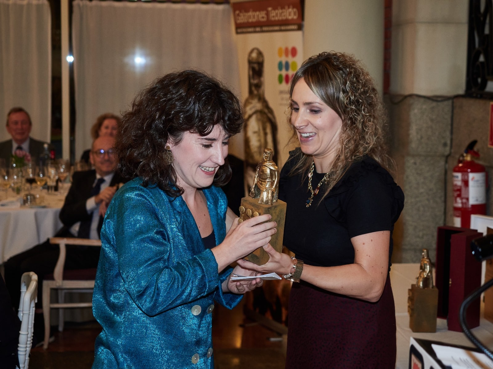 Victoria de Julián recibe el Premio Teobaldo 2025 | Orvalle